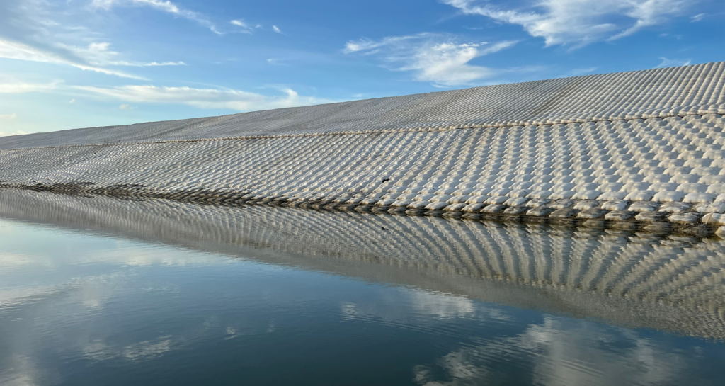 REINFORCED EARTH® WALL AT SHAMSHABAD INTERCHANGE - Case Study